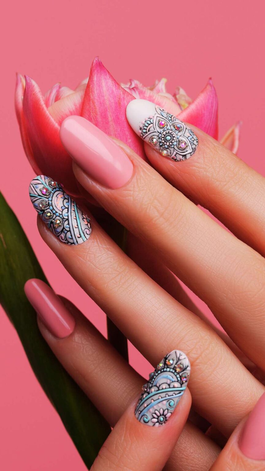 10 Dicas de Como Fazer Unhas em Casa Sem Ajuda
